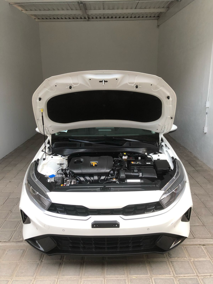 Kia Forte Hb 2022 | Alemania Motors